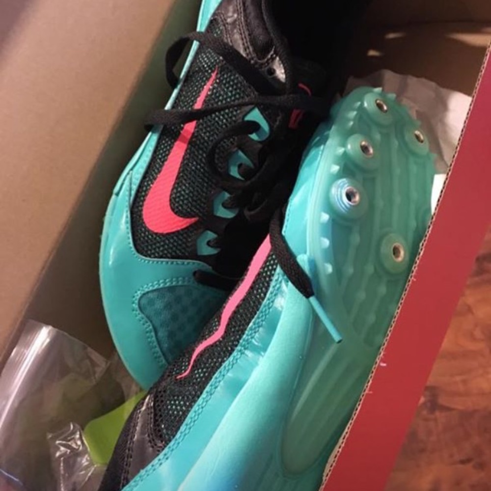 Nike Distance Track Shoes Brand New - Gem